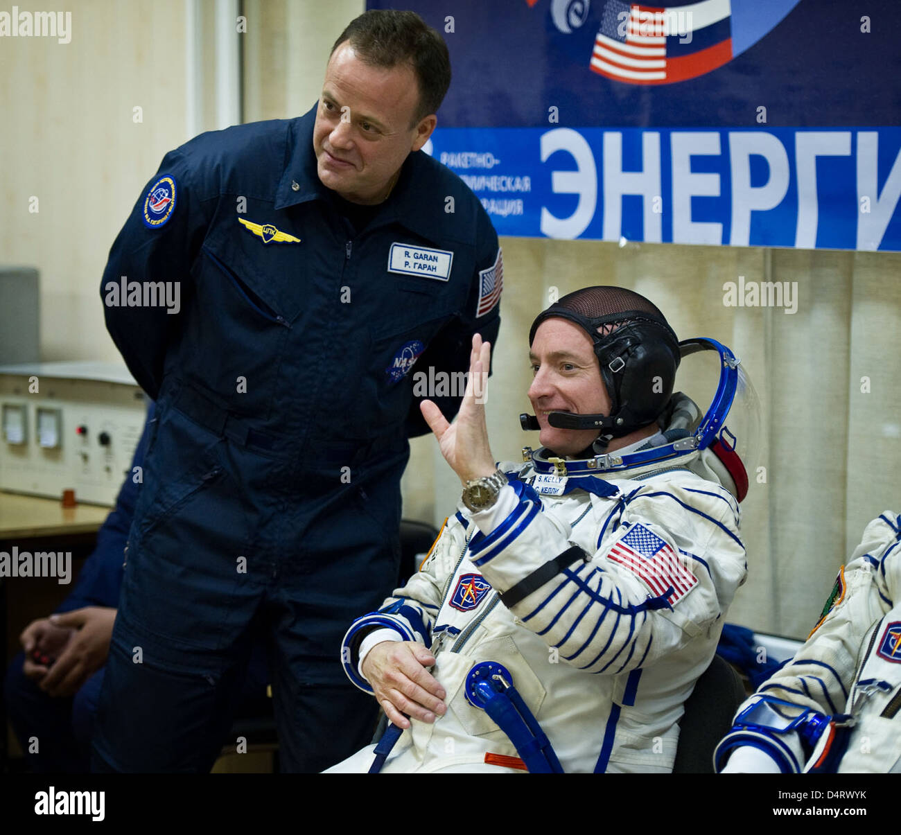Expedition 25 launches from Baikonur Cosmodrome aboard Soyuz TMA ...