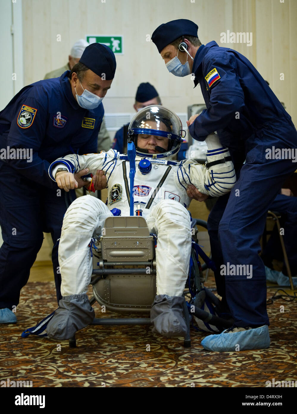 Expedition 25 Launch (201010080031HQ Stock Photo - Alamy