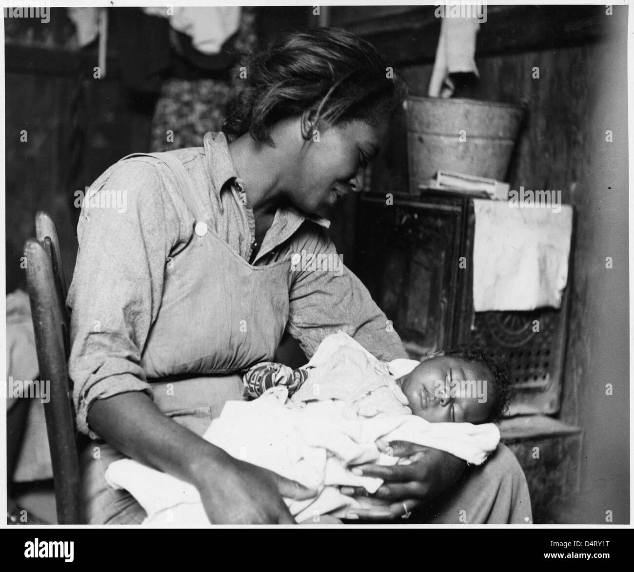 Migrantcottonpicker hi-res stock photography and images - Alamy