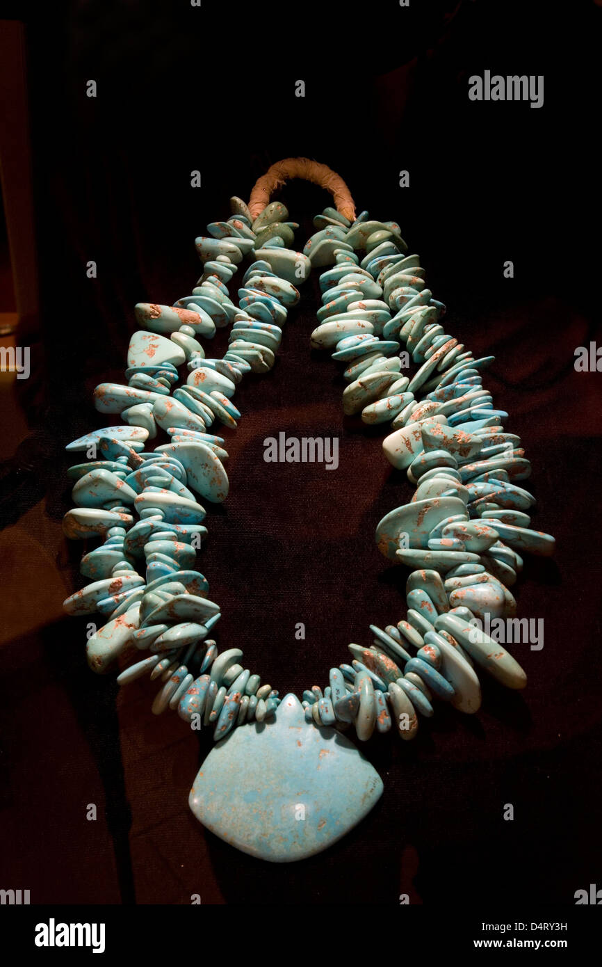 New mexico turquoise crafts hi-res stock photography and images - Alamy