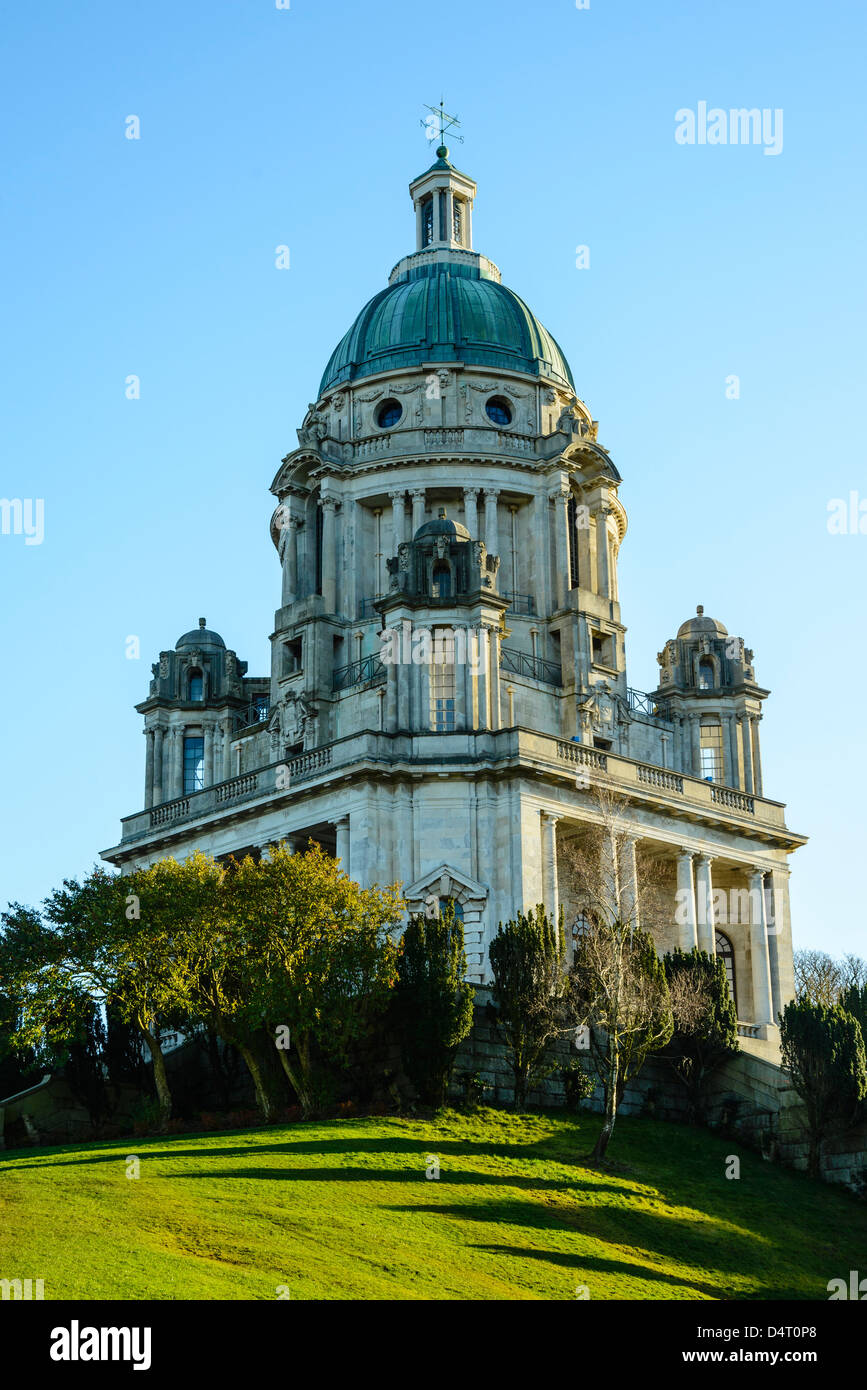 The Ashton Memorial in Williamson Park Lancaster, Lancashire, England ...