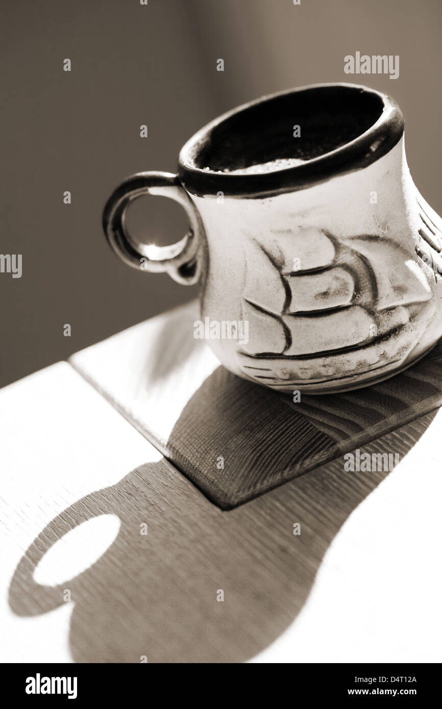 Monochrome cafe art hi-res stock photography and images - Alamy