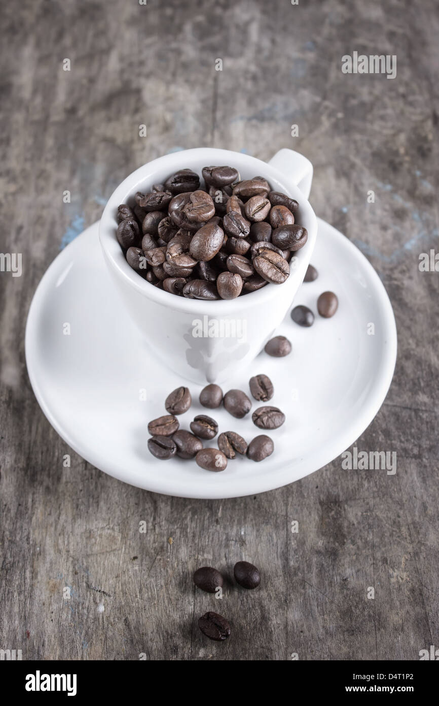 Bean to cup coffee hi-res stock photography and images - Alamy