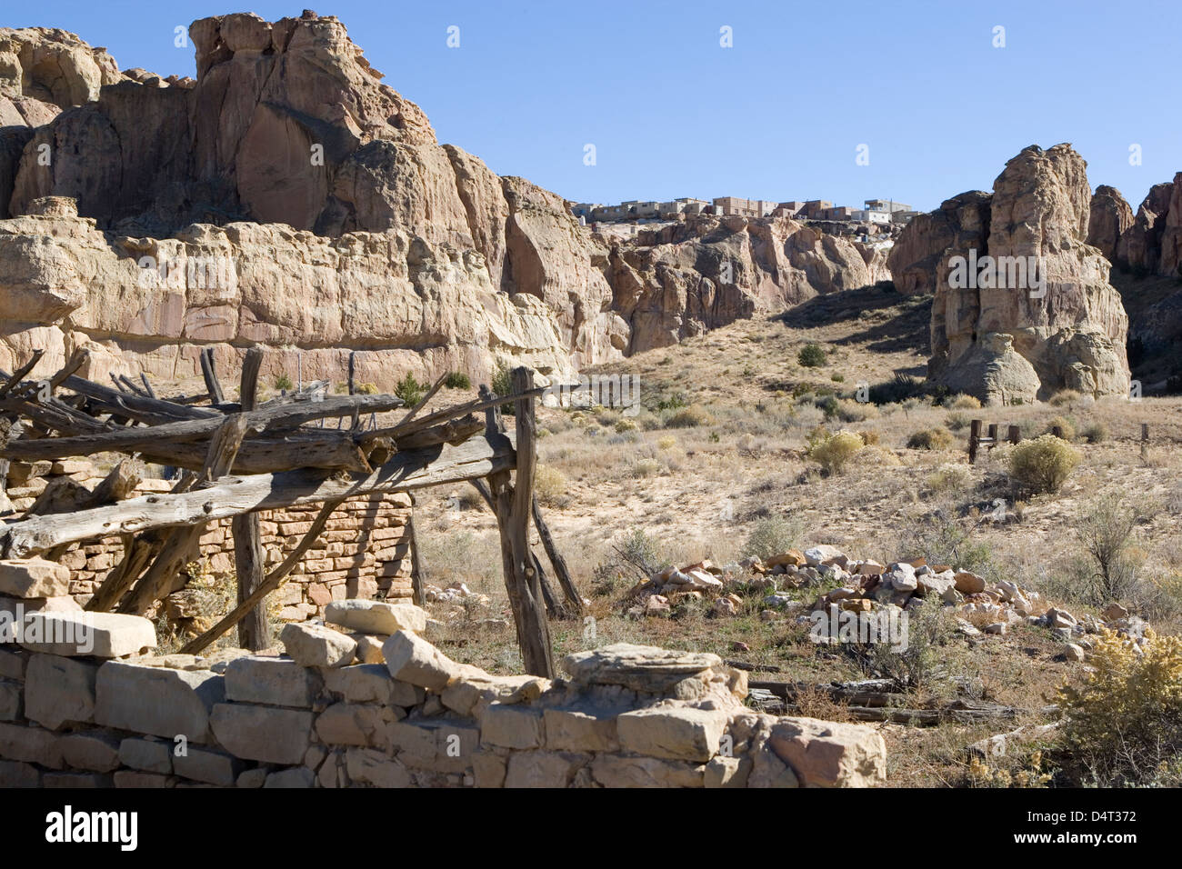 Acoma Pueblo Tribe Stock Photos & Acoma Pueblo Tribe Stock Images - Alamy