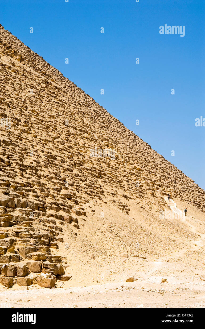 Red pyramid hi-res stock photography and images - Alamy