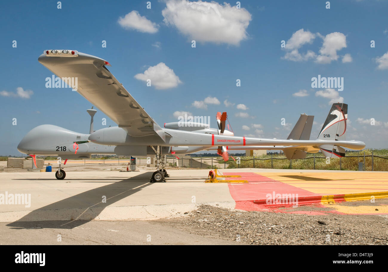 Heron tp uav hi-res stock photography and images - Alamy