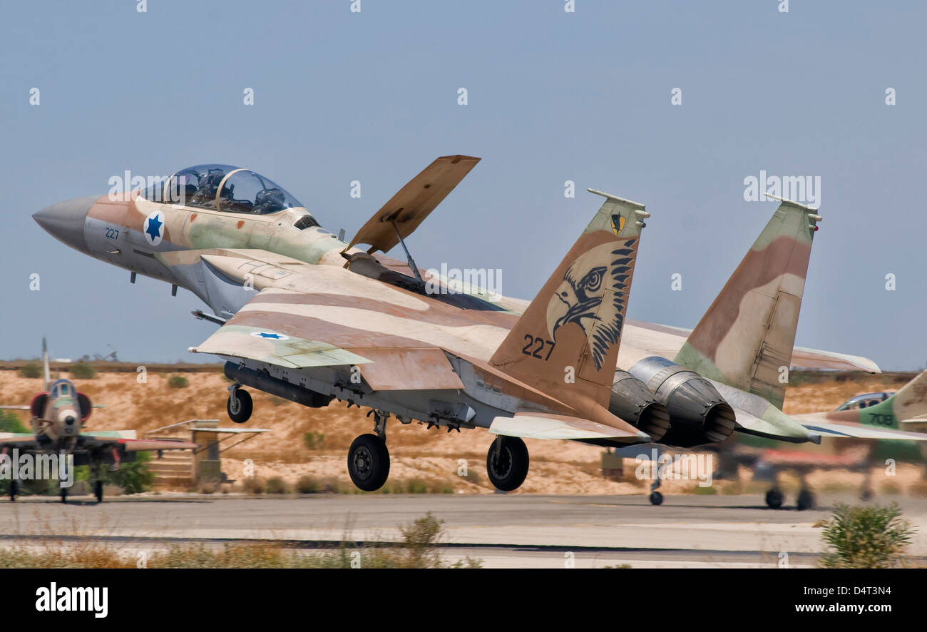 An F-15I Ra'am taking off from Hatzerim Air Base, Israel Stock Photo ...