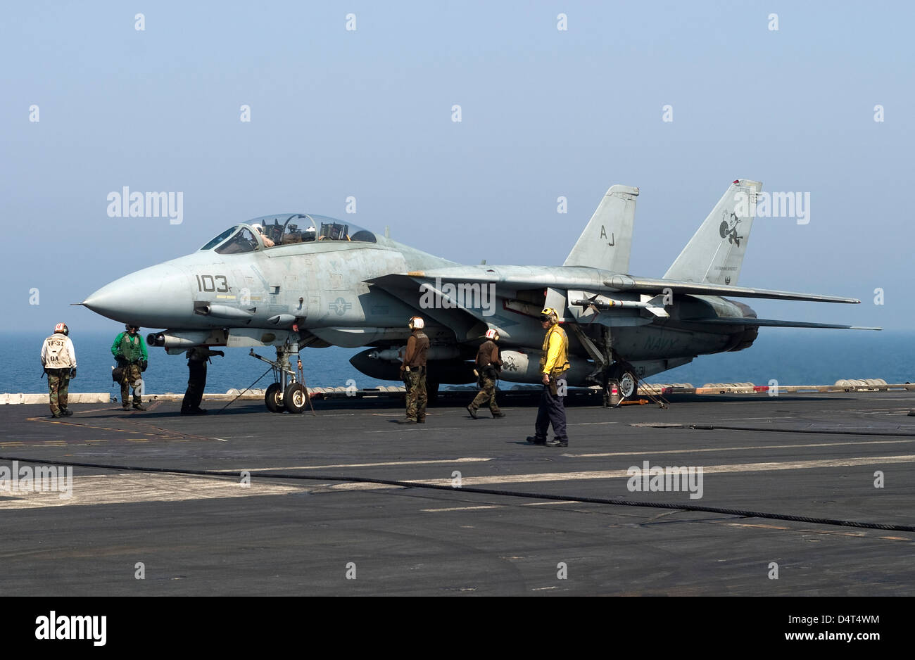 Crew aboard uss roosevelt hi-res stock photography and images - Alamy