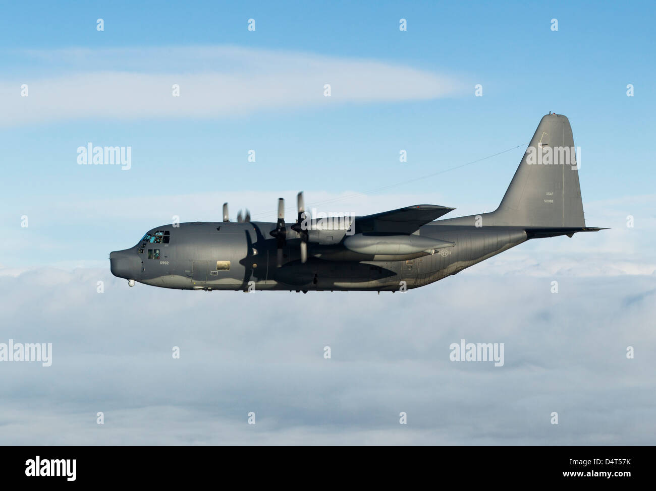 A MC-130P Combat Shadow in flight Stock Photo - Alamy