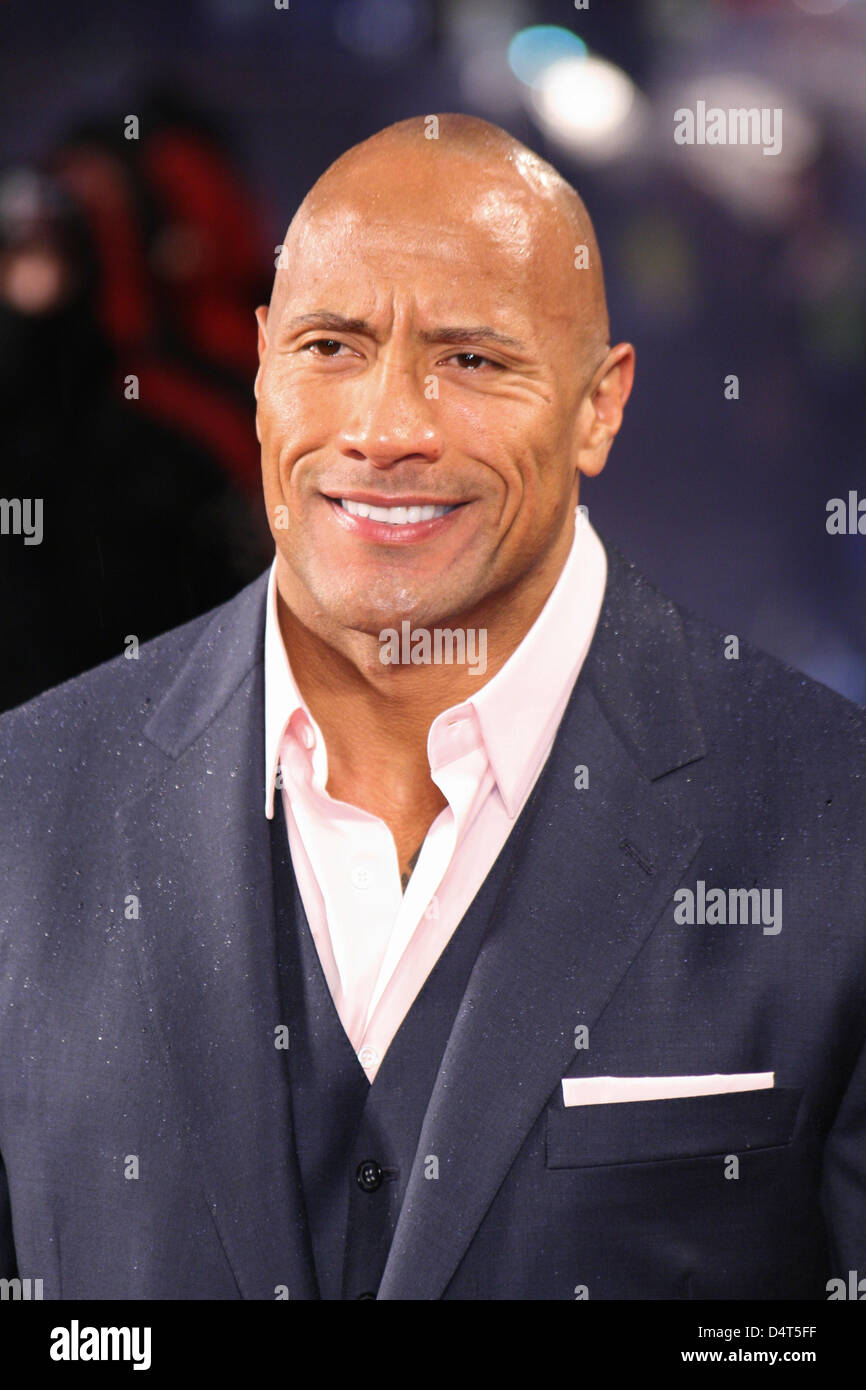 Charlotte ritchie luke hi-res stock photography and images - Alamy