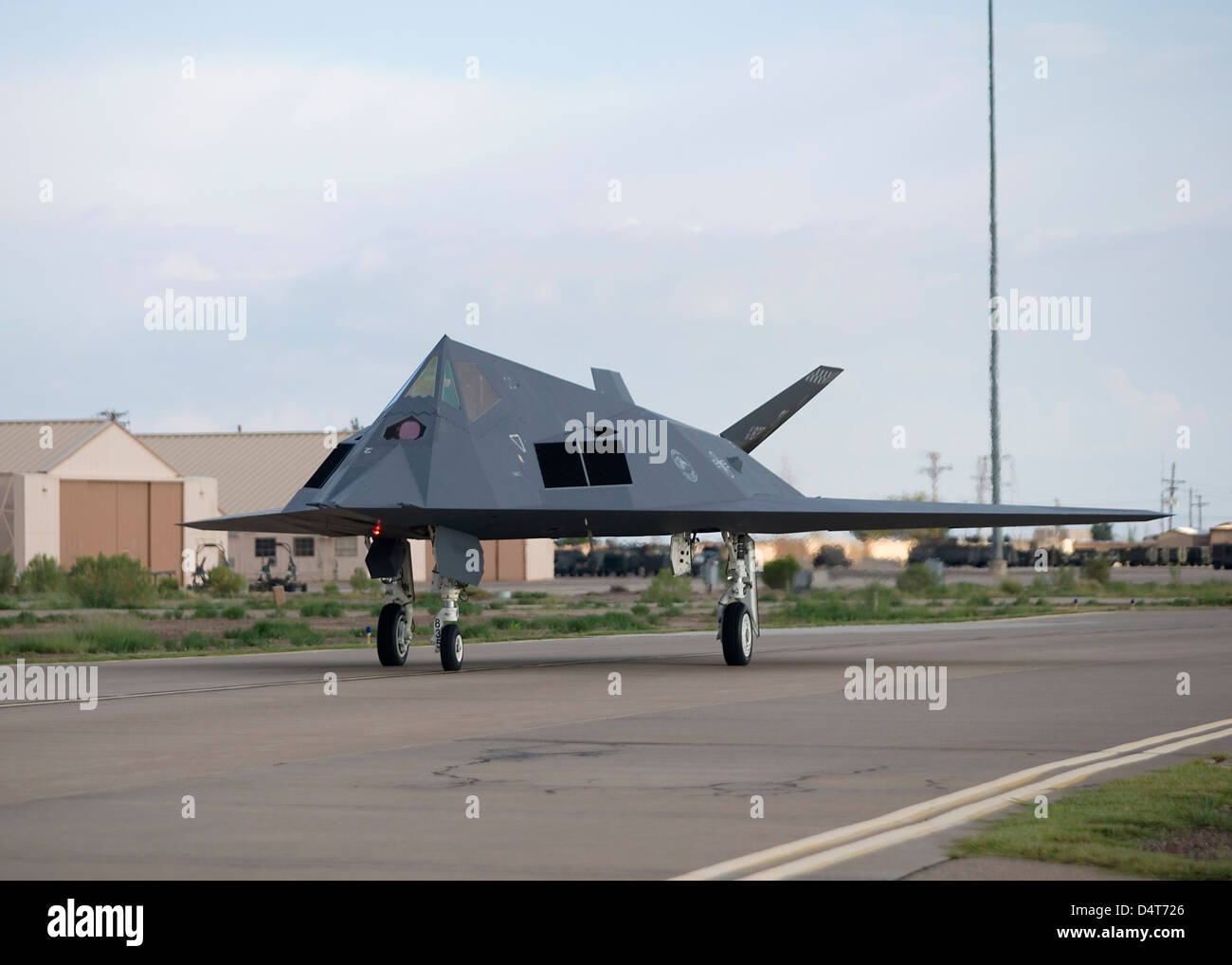 Lockheed f 117 nighthawk hi-res stock photography and images - Alamy