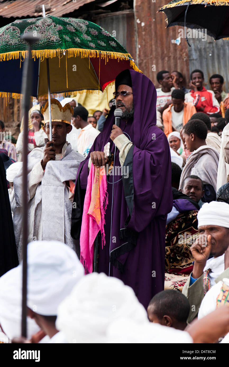 Meskel ceremony in Lalibela, Ethiopia Stock Photo - Alamy