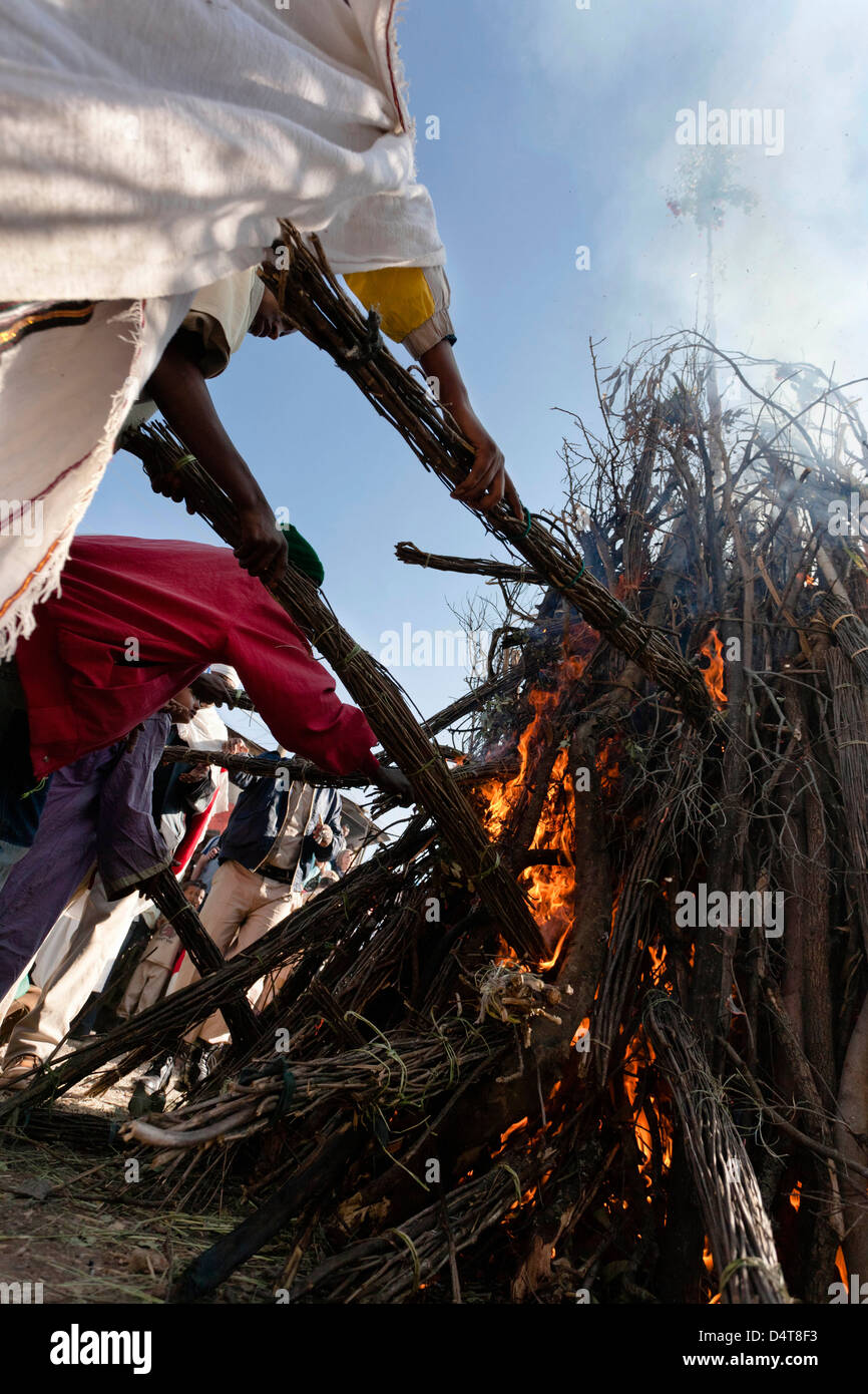 Meskel ceremony in Lalibela, Ethiopia Stock Photo - Alamy