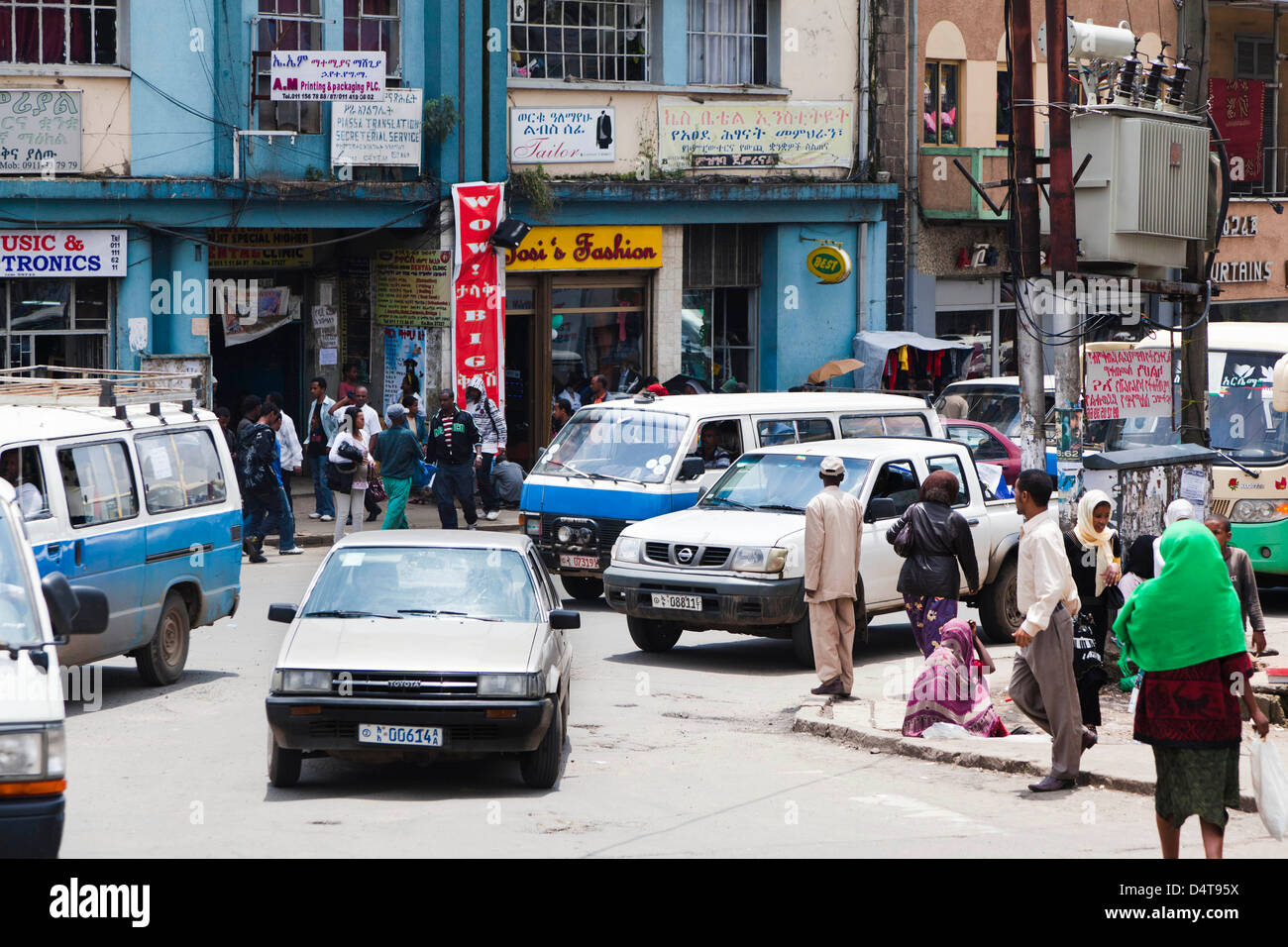 Addis Ababa street life, Ethiopia Stock Photo - Alamy