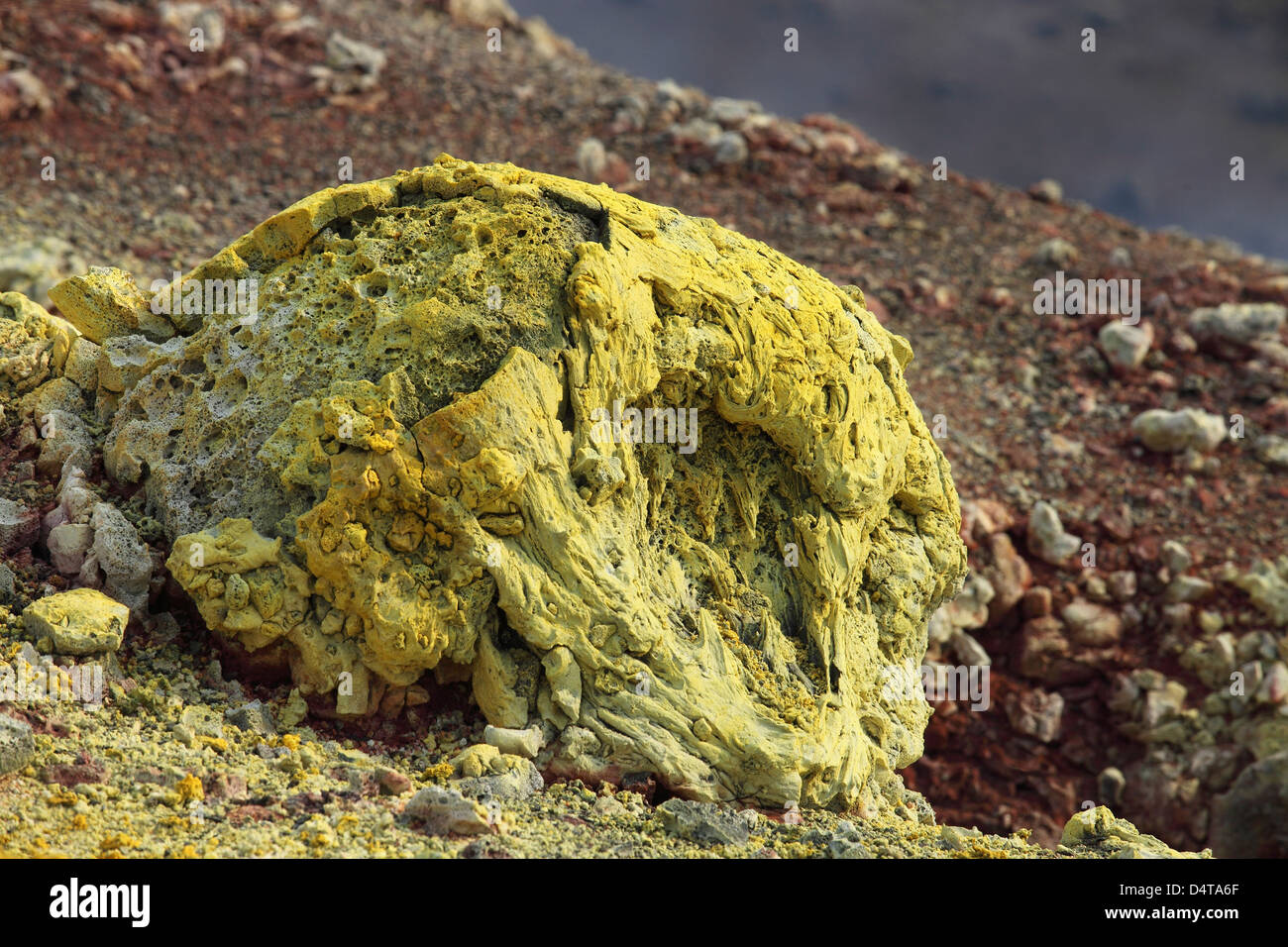 Volcano bombs hi-res stock photography and images - Alamy