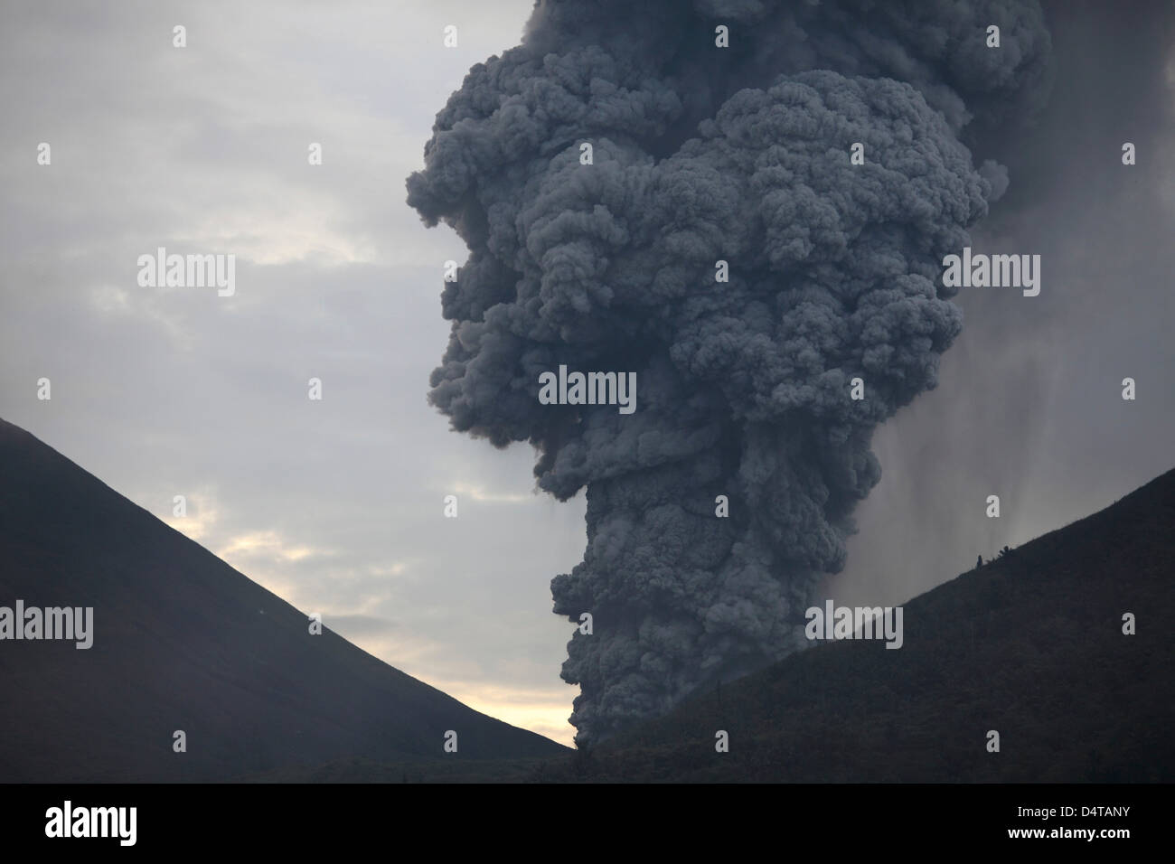 Ash cloud rising from Tompaluan crater at Lokon-Empung volcano ...