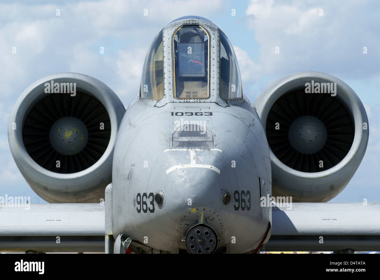 A 10a thunderbolt ii hi-res stock photography and images - Alamy