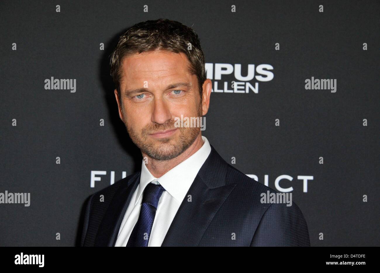 Gerald Butler at arrivals for OLYMPUS HAS FALLEN Premiere, Cinerama ...