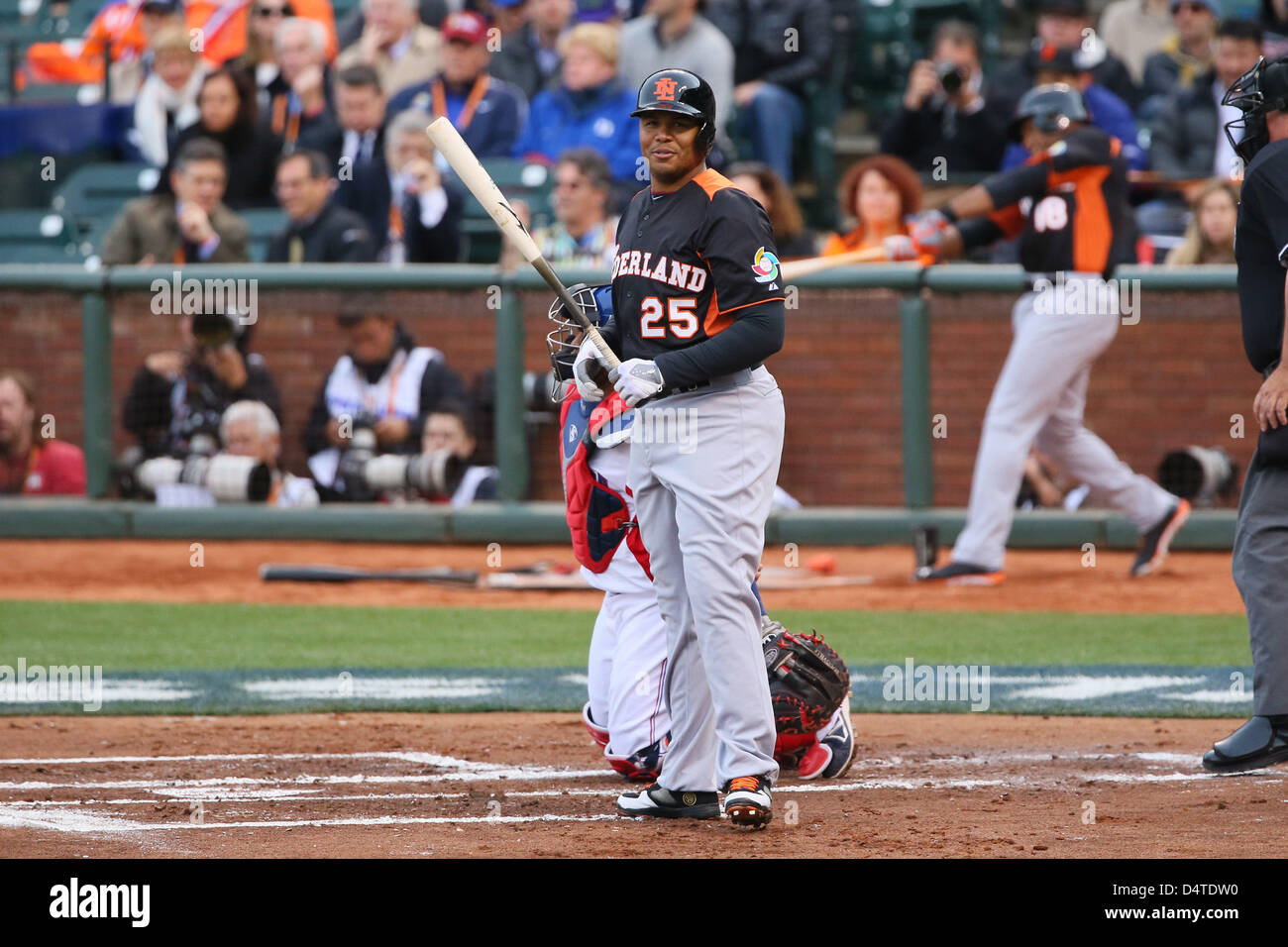 Andruw jones hi-res stock photography and images - Alamy