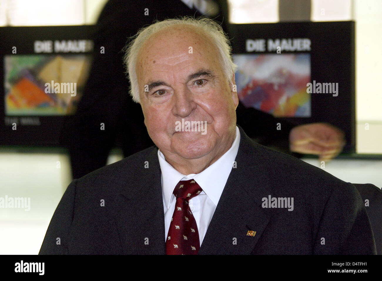 Former German Chancellor Helmut Kohl during the presentation of the ...