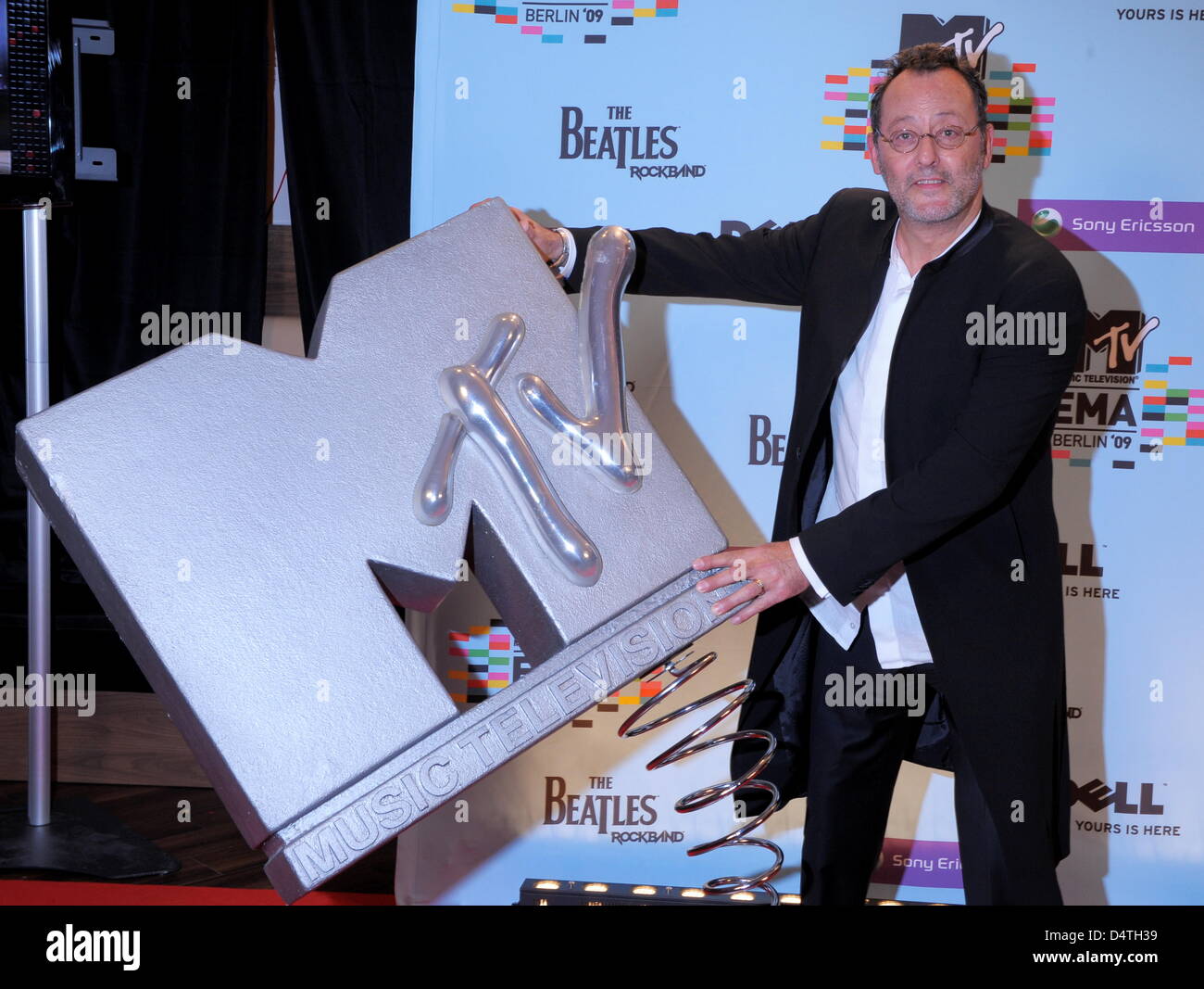French actor Jean Reno poses during a photo call at the MTV Europe ...