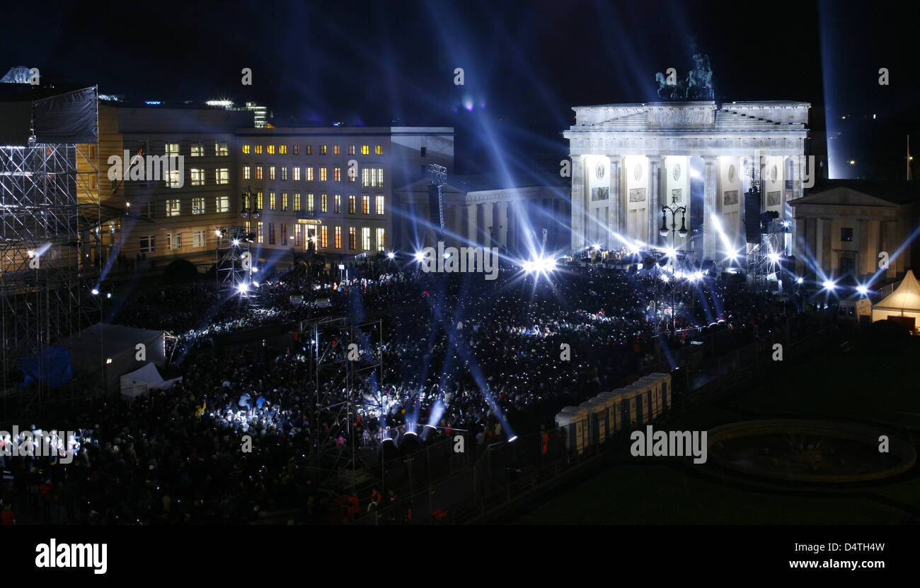 Rand berlin hi-res stock photography and images - Alamy