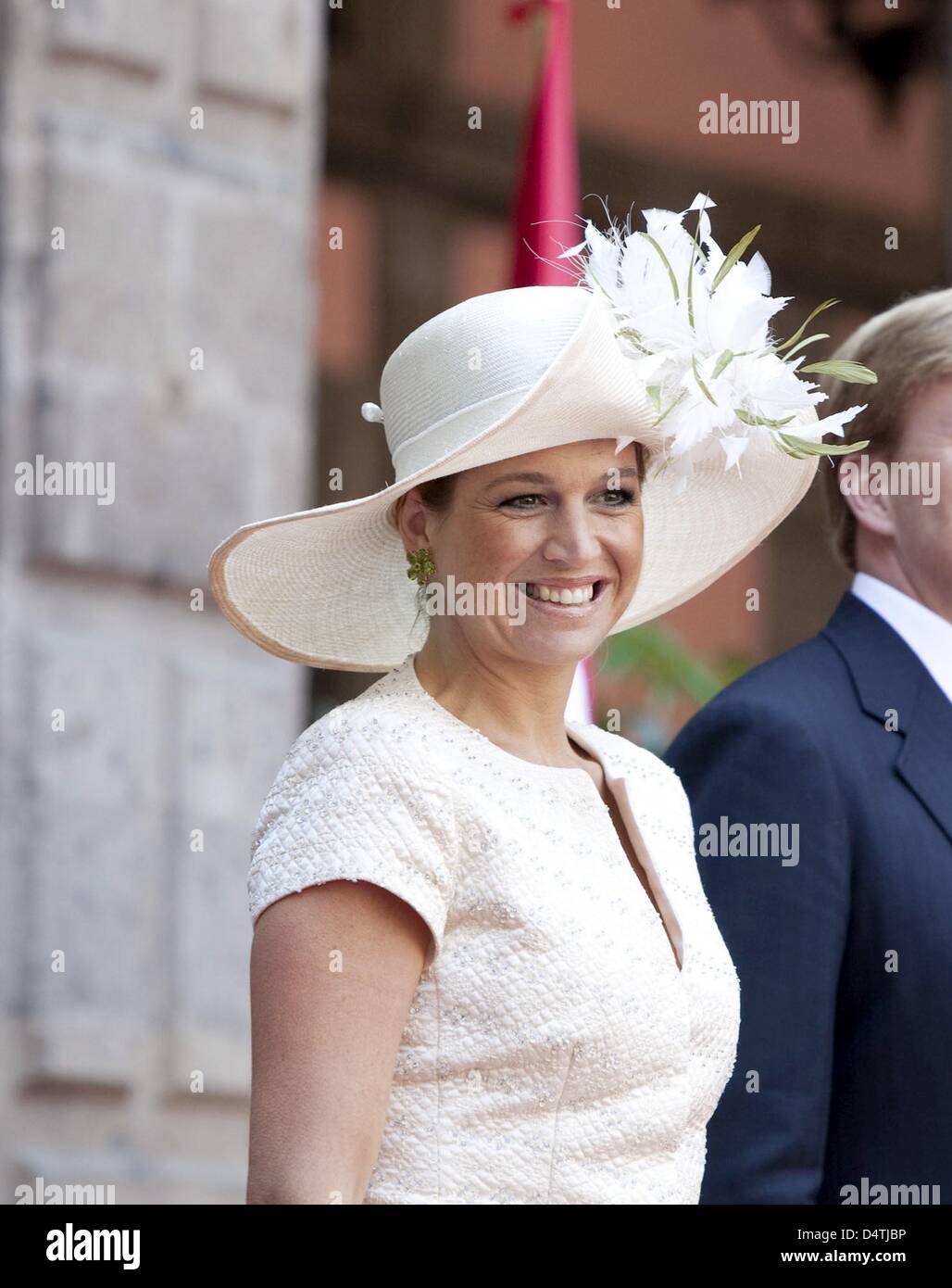 Dutch Crown Princess Maxima attends the welcome ceremony at Palacio ...