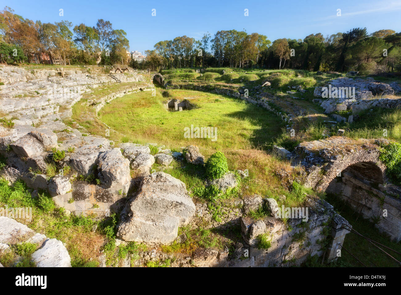 Syracuse, Roman amphitheater Stock Photo - Alamy