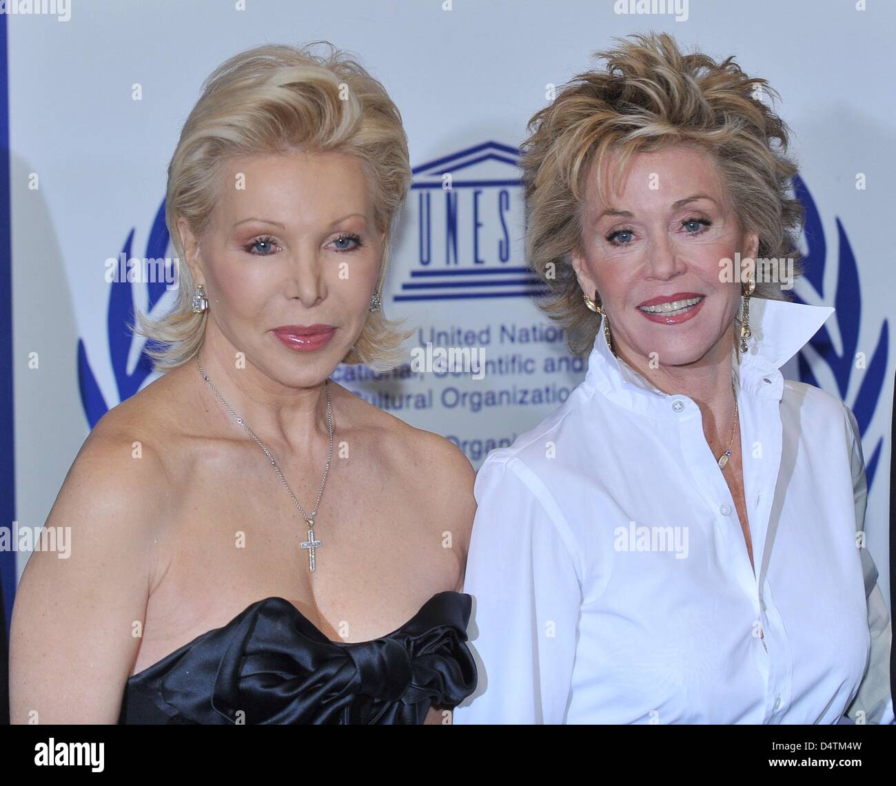 US actress Jane Fonda (R) and German socialite Ute-Henriette Ohoven (L ...