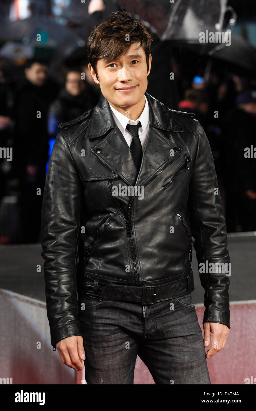 Byung hun lee hi-res stock photography and images - Alamy