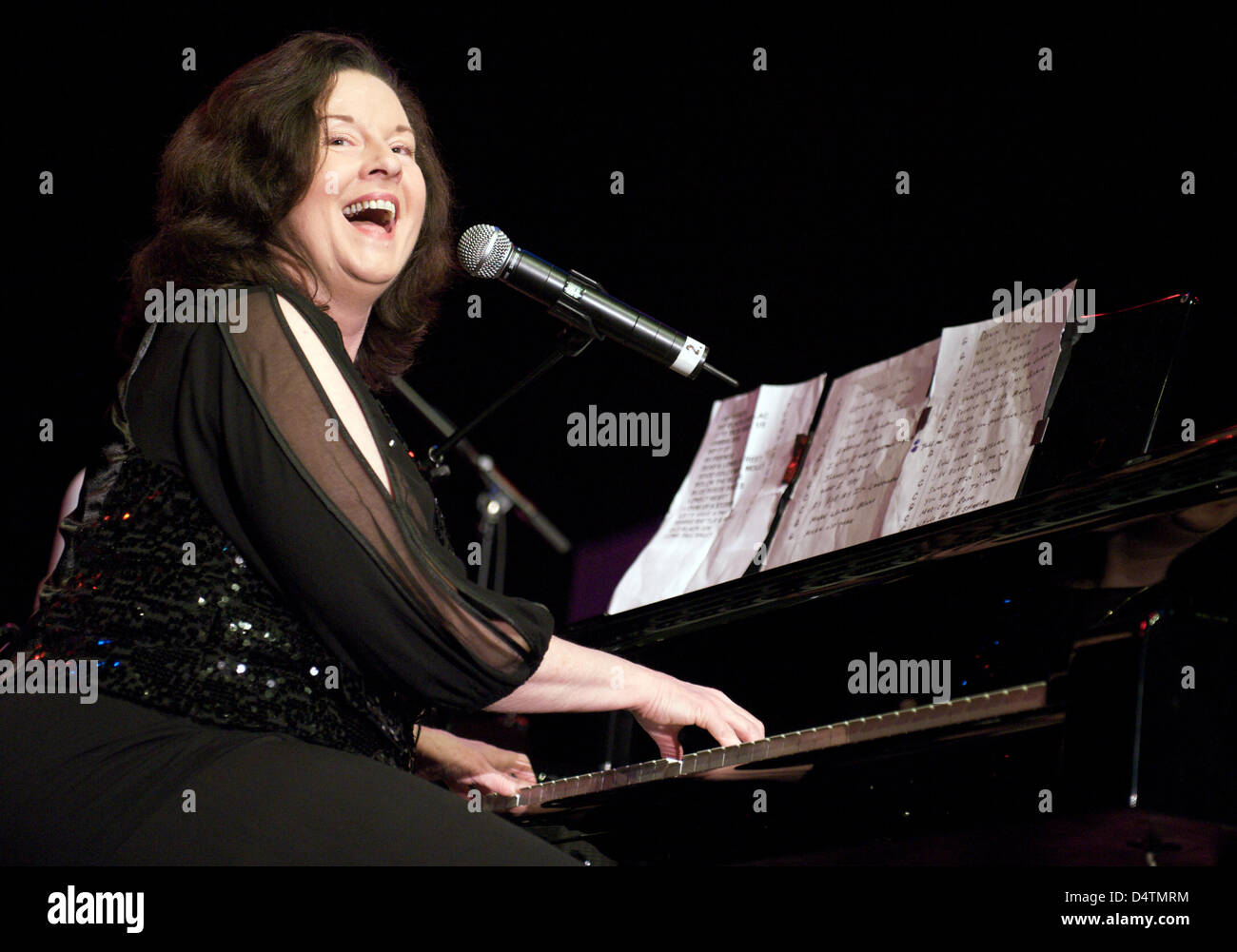 Linda gail lewis hi-res stock photography and images - Alamy