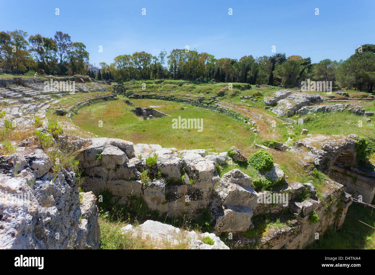 Syracuse, Roman amphitheater Stock Photo - Alamy