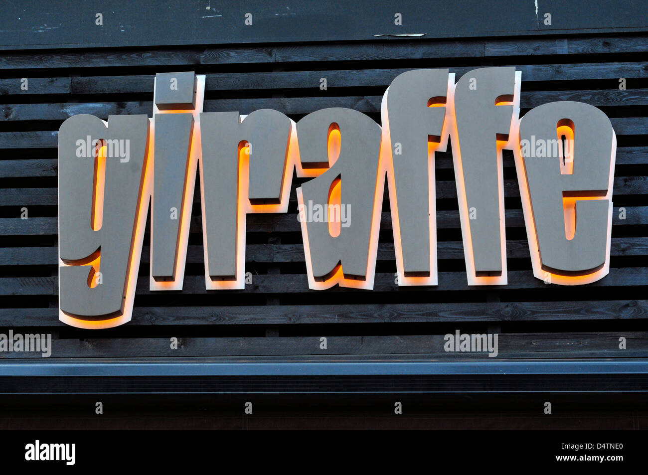 Giraffe restaurant hi-res stock photography and images - Alamy