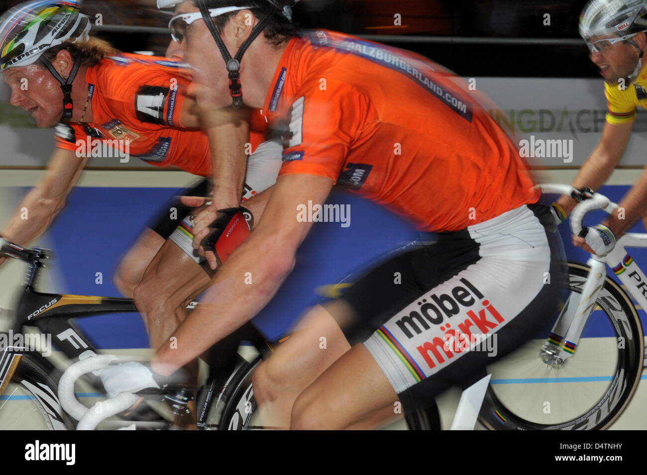 Swiss cyclists Bruno Risi (L) and Franco Marvulli seen in action during ...