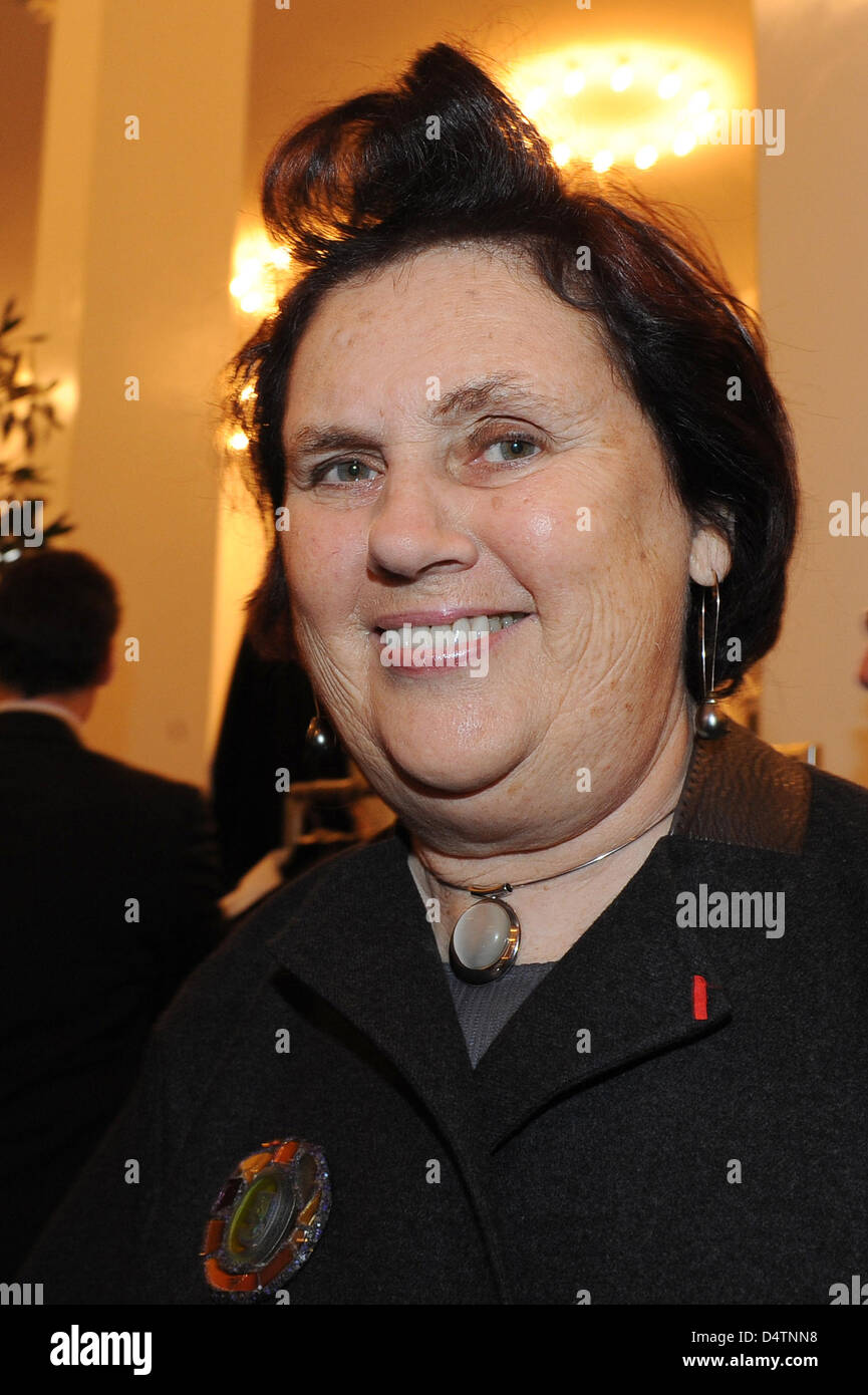 Suzy menkes hi-res stock photography and images - Alamy
