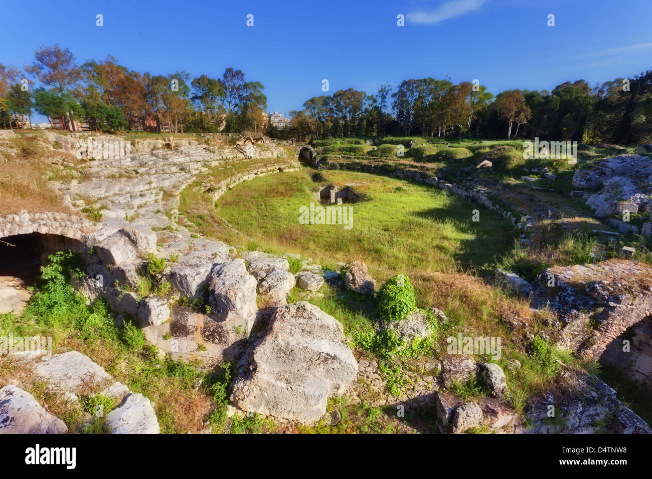 Syracuse, Roman amphitheater Stock Photo - Alamy
