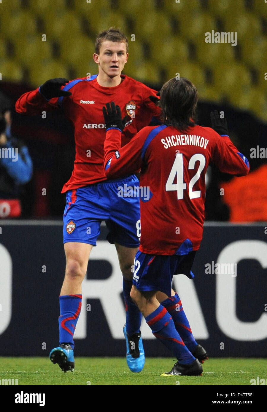 Moscow?s Tomas Necid (L) and Georgi Schennikov cheer after the 1-1 ...