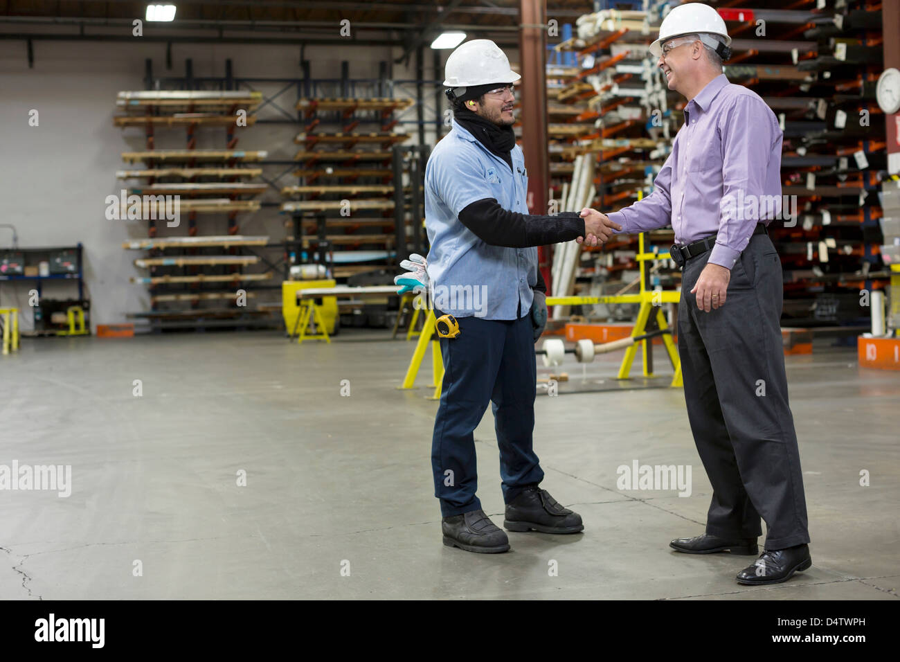 Lead worker hi-res stock photography and images - Alamy