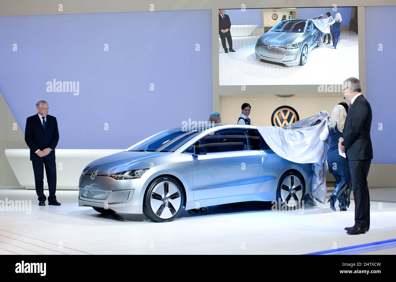 Ulrich Hackenberg (L), board member of Volkswagen (VW) responsible for ...