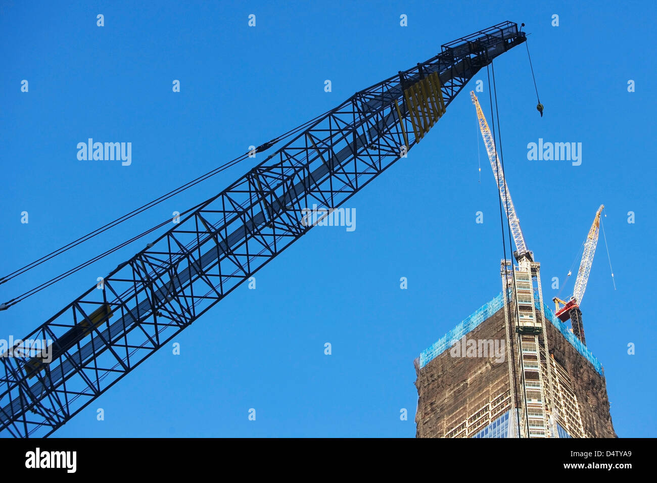 Skyscraper construction hi-res stock photography and images - Alamy