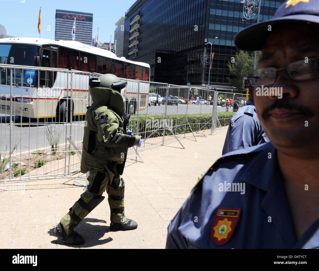 Bomb alert hi-res stock photography and images - Alamy