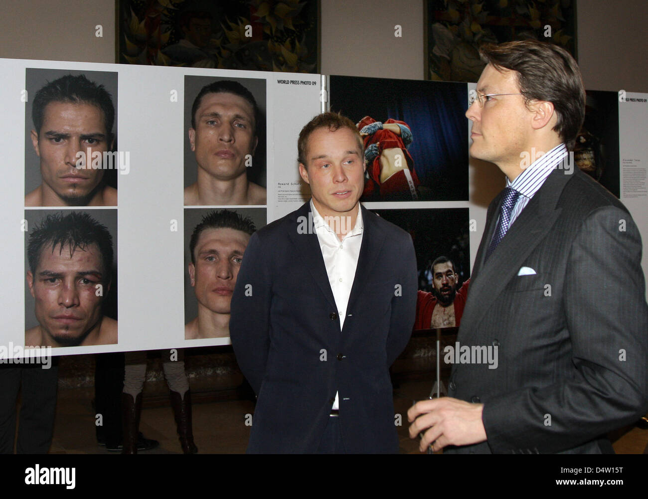 Dutch Prince Constantijn (R), patron of the World Press Photo ...