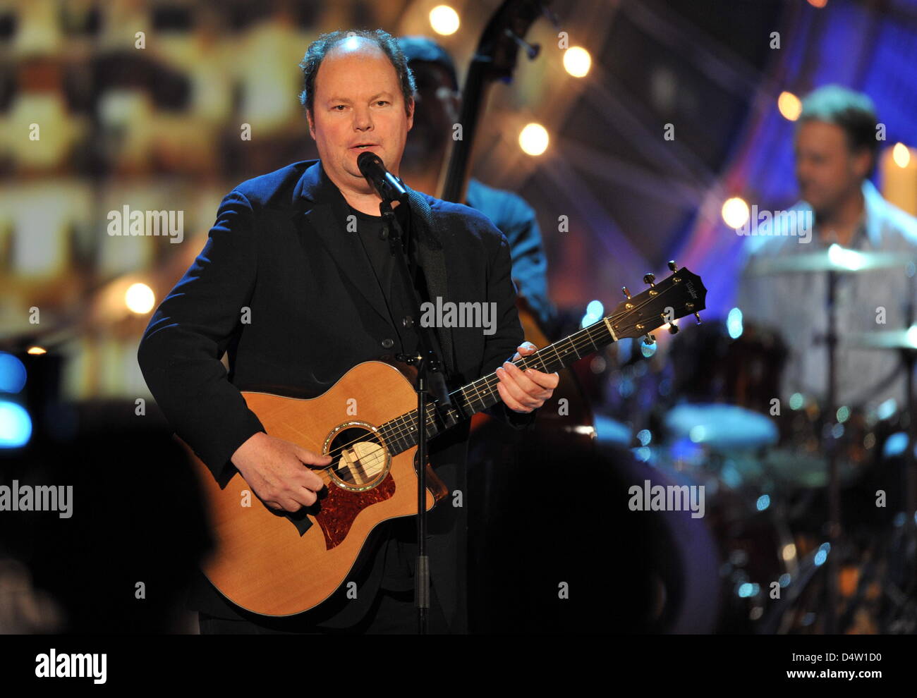 U.S. American singer-songwriter Christopher Cross performs during the ...