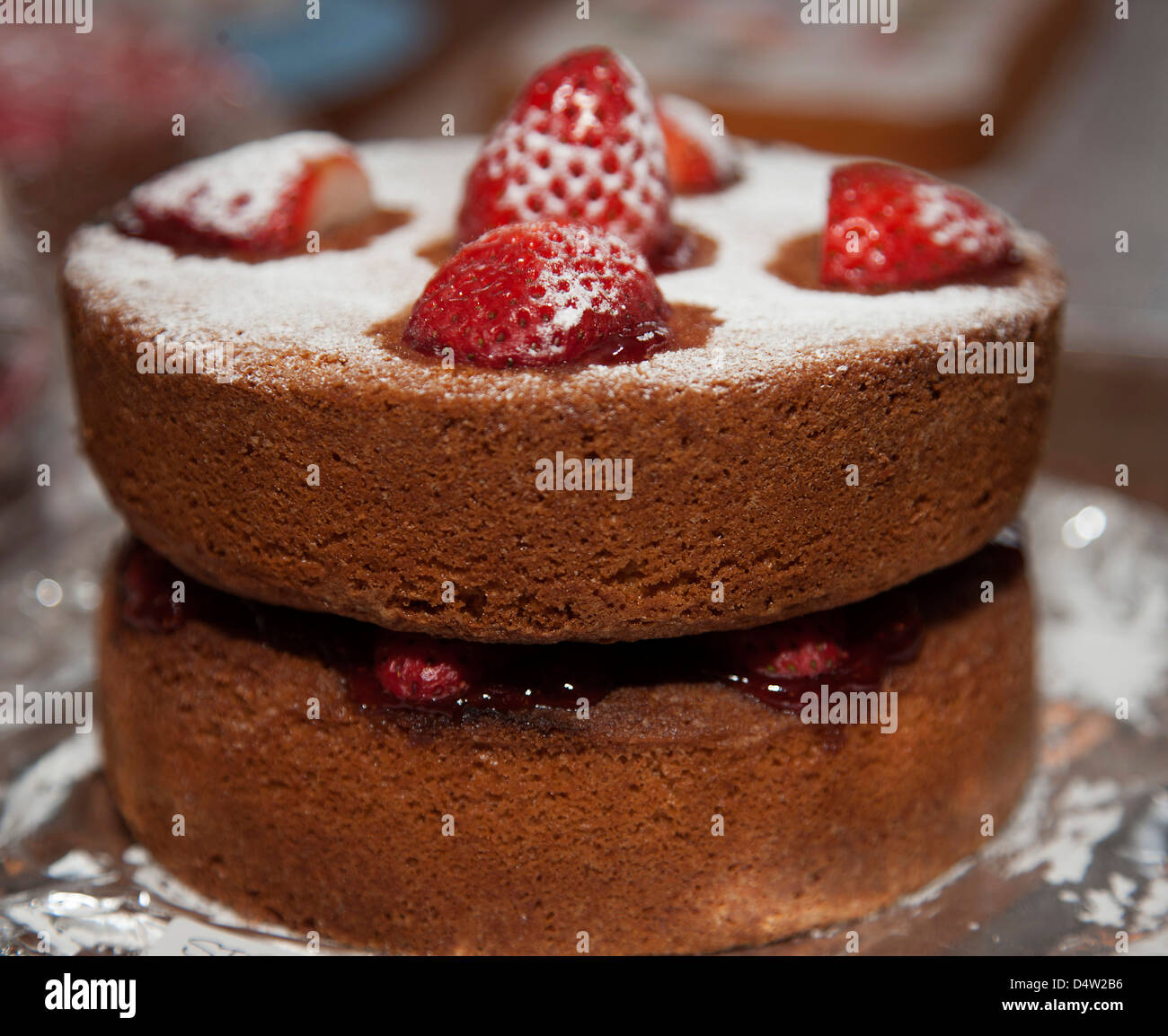Strawberry Sponge Cake Stock Photo - Alamy
