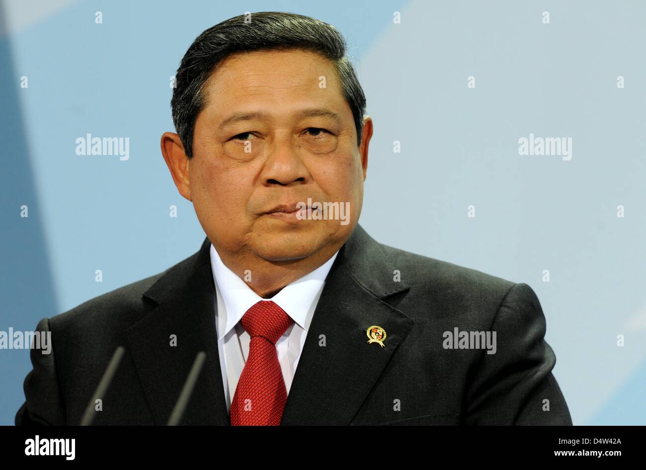 Indonesian President Susilo Bambang Yudhoyono speaks at a joint press ...