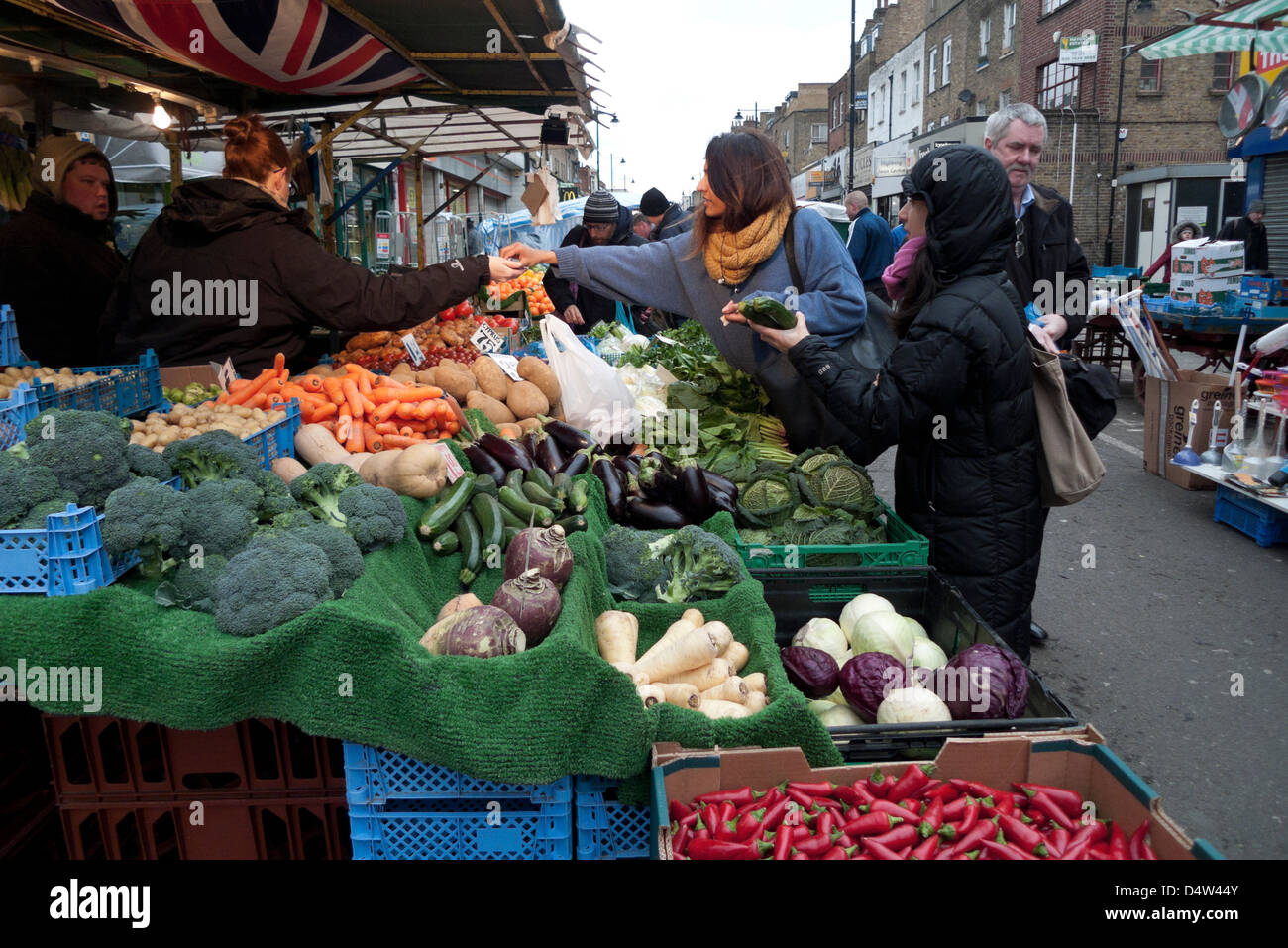 Chapel market islington hi-res stock photography and images - Alamy