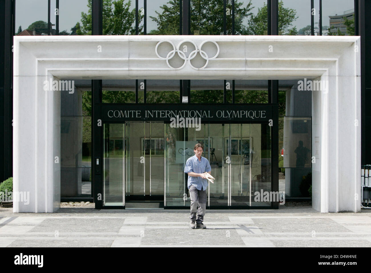 The entrance of the IOC (International Olympic Committee) headquarters in Lausanne, Schweiz, 09 ...