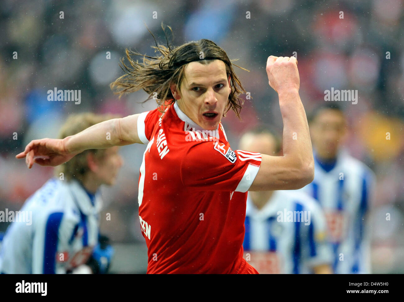Allianz arena bayern munichs new stadium hi-res stock photography and ...