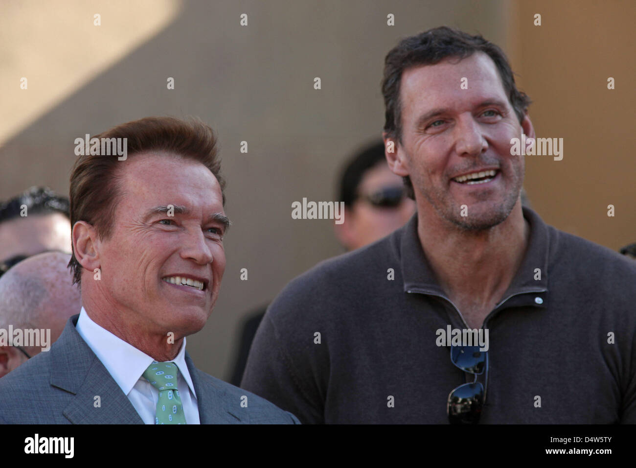 Actors Arnold Schwarzenegger (L) and Ralph Moeller pose during the ...