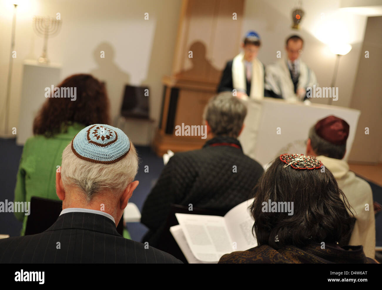 Benjamin Roesky (R) and Rabbi Tomas Kucera of liberal Jewish community ...